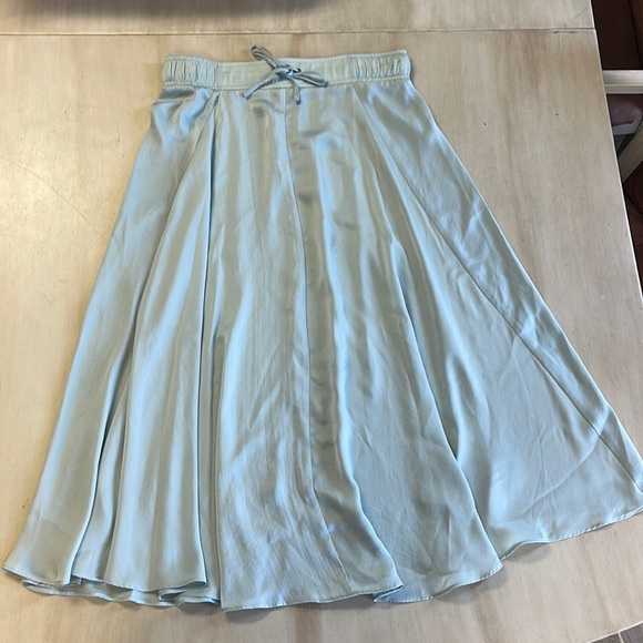 LOFT | Skirts | Loft Skirt | Poshmark
